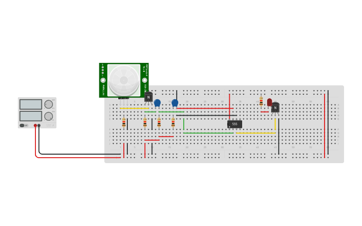 Circuit design Breadboard ee kipas automatik - Tinkercad