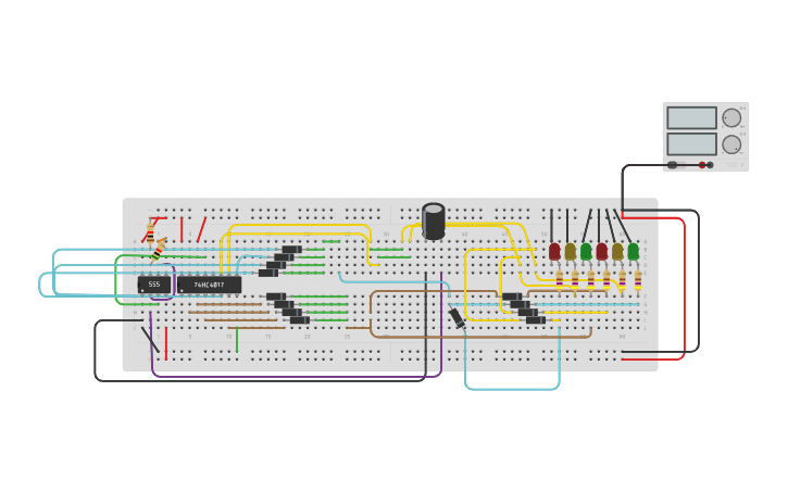 Circuit Design Semaforo Johnson Counter 74017 555 Clock Tinkercad
