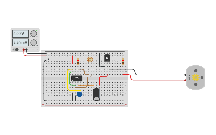 Circuit design NE555 Astable - Tinkercad
