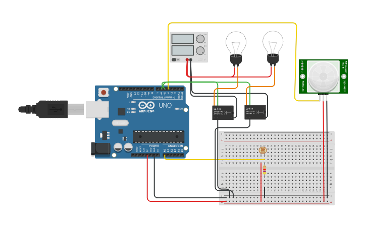 Circuit design Controlling a 220 nulb using relay - Tinkercad