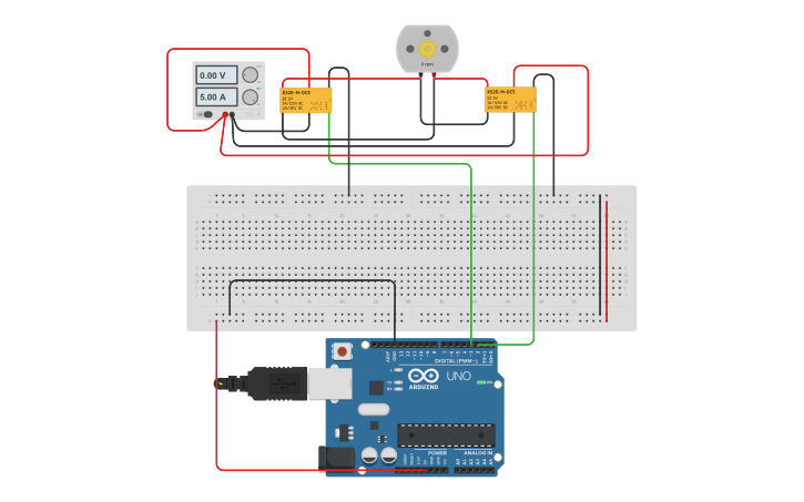 Circuit design comando motore CC con due relè - Tinkercad