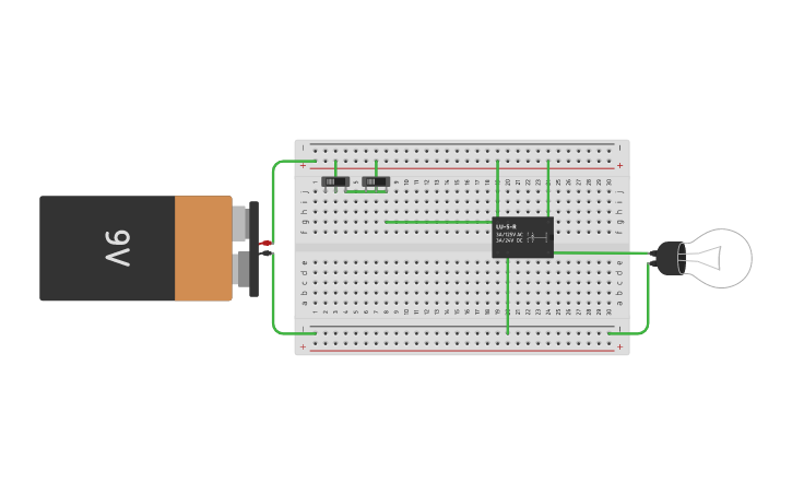 Circuit design impianto con relè | Tinkercad