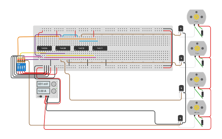 Circuit design 4 Motores | Tinkercad