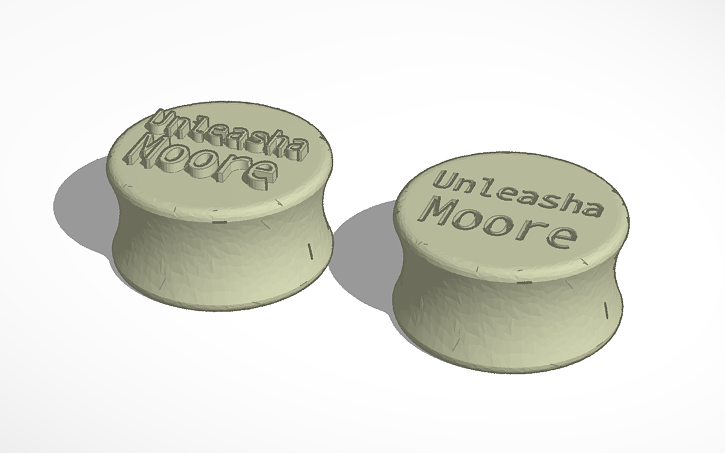 3D design Unleasha Moore Plugs - Tinkercad