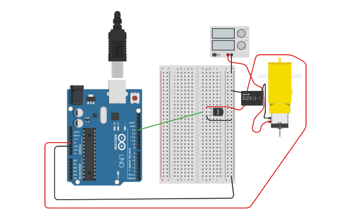 Circuit design Relays - Tinkercad