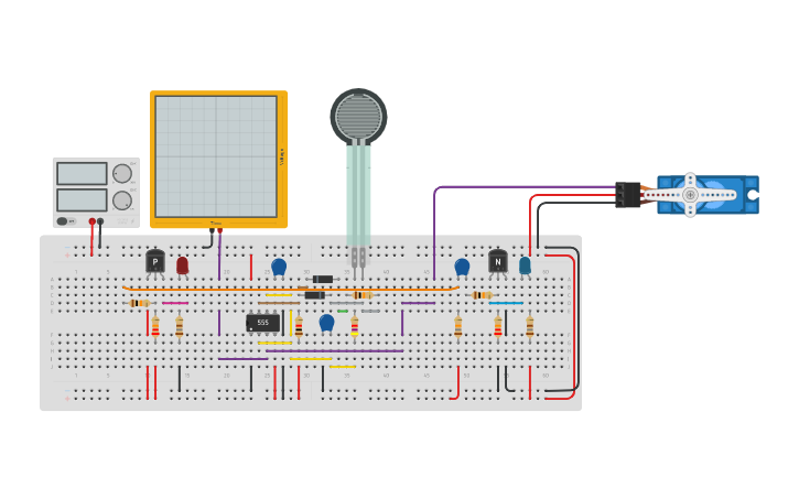 Circuit design Force servo motor | Tinkercad