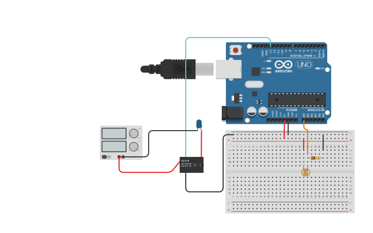 Circuit design ligar led's relé | Tinkercad