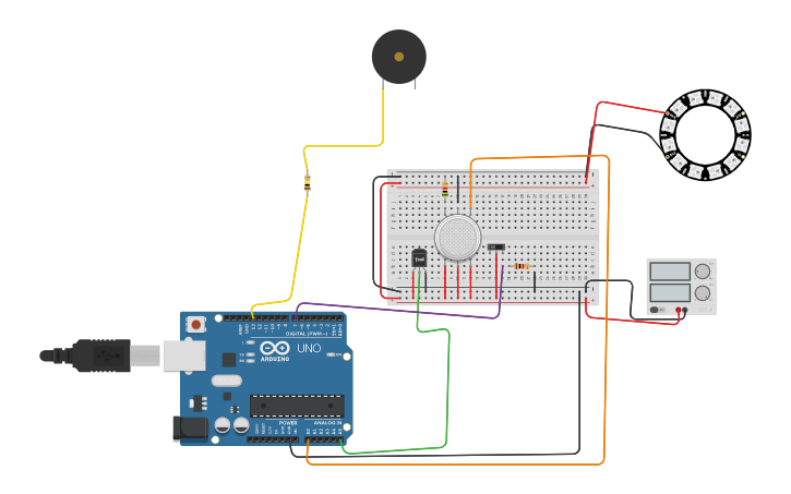 Circuit design Lynn Justavino - Tinkercad