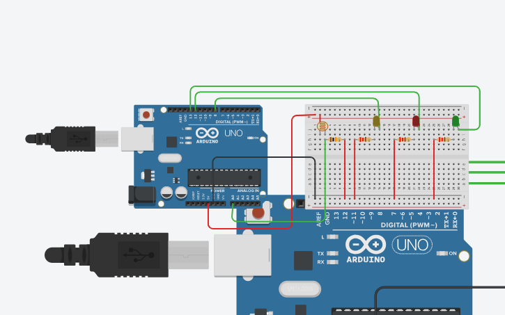 Circuit design 3 LEDS - Tinkercad